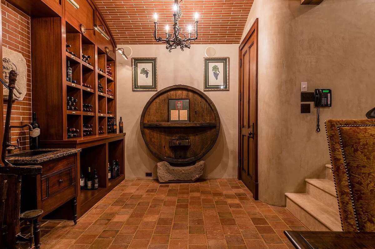 Italian-inspired Central Texas estate owned by Carrabba's co-founder ...