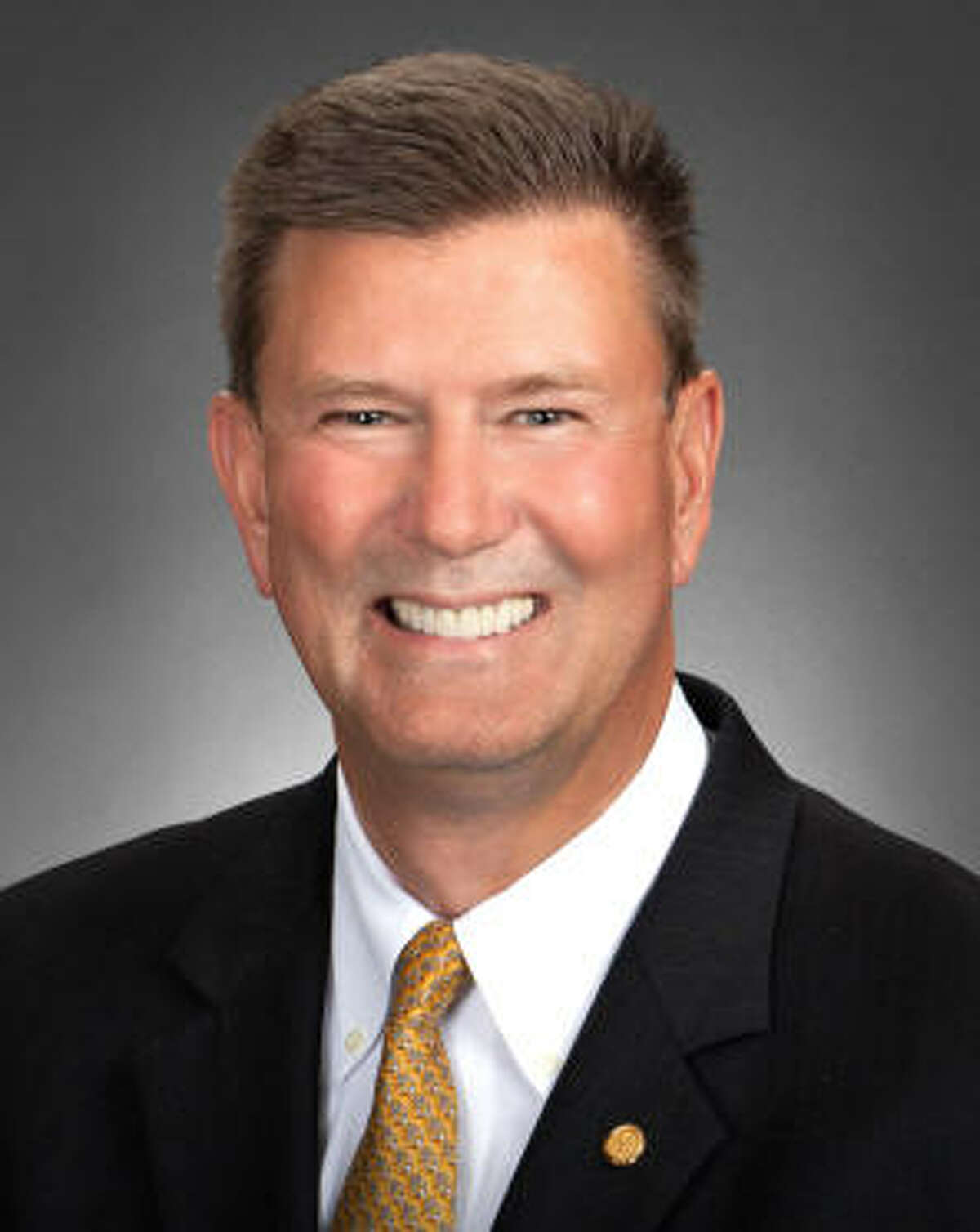 Sugar Land Mayor Joe Zimmerman joins others in meeting with governor