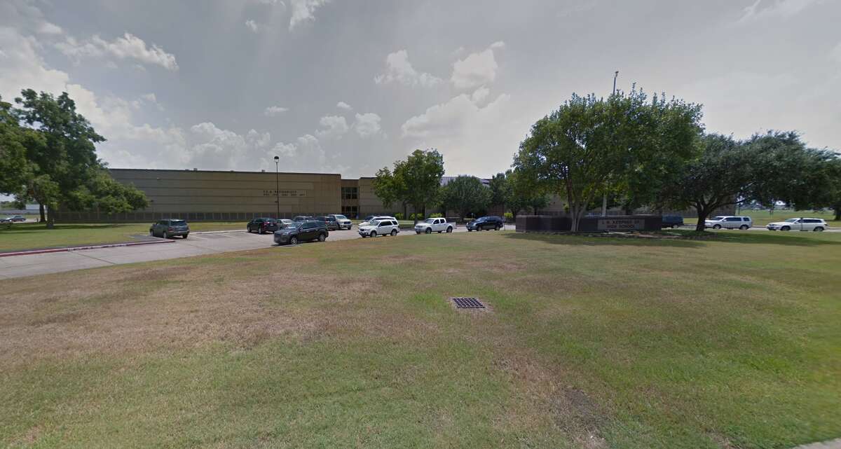 Tuberculosis confirmed at high school in Sugar Land, Fort Bend ISD ...