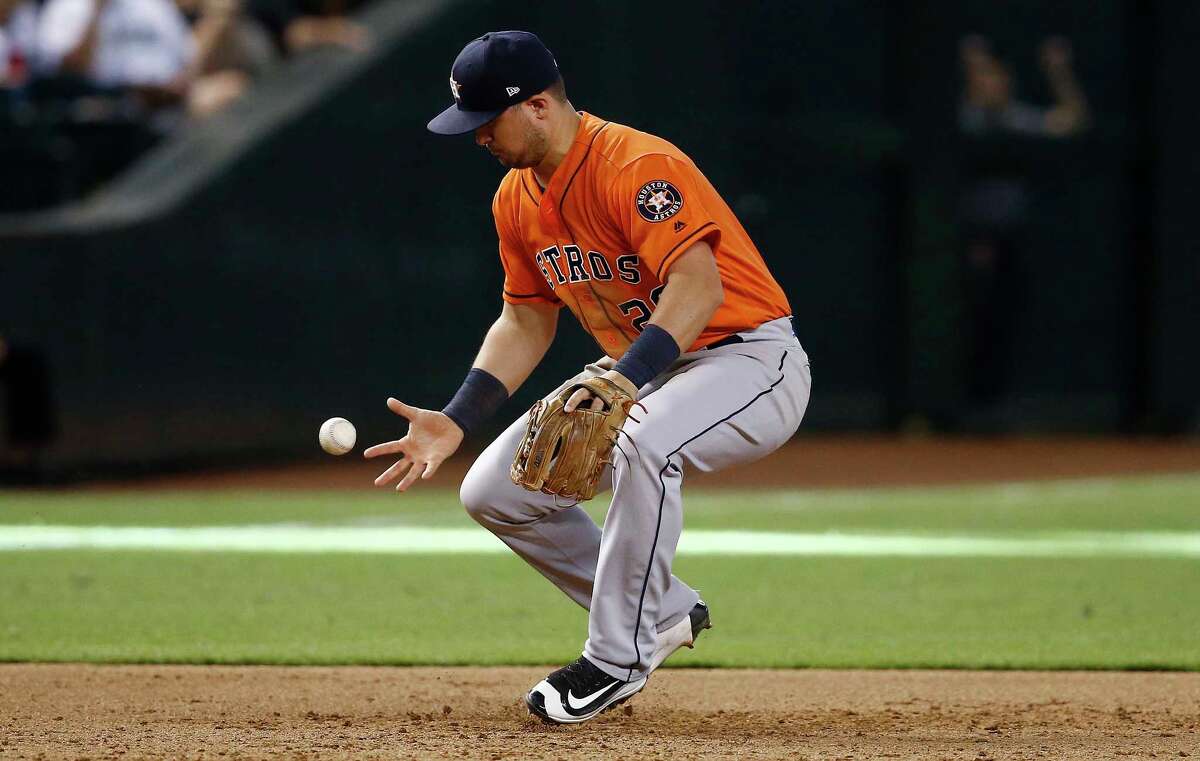Astros cap 2-6 road trip with win in Arizona