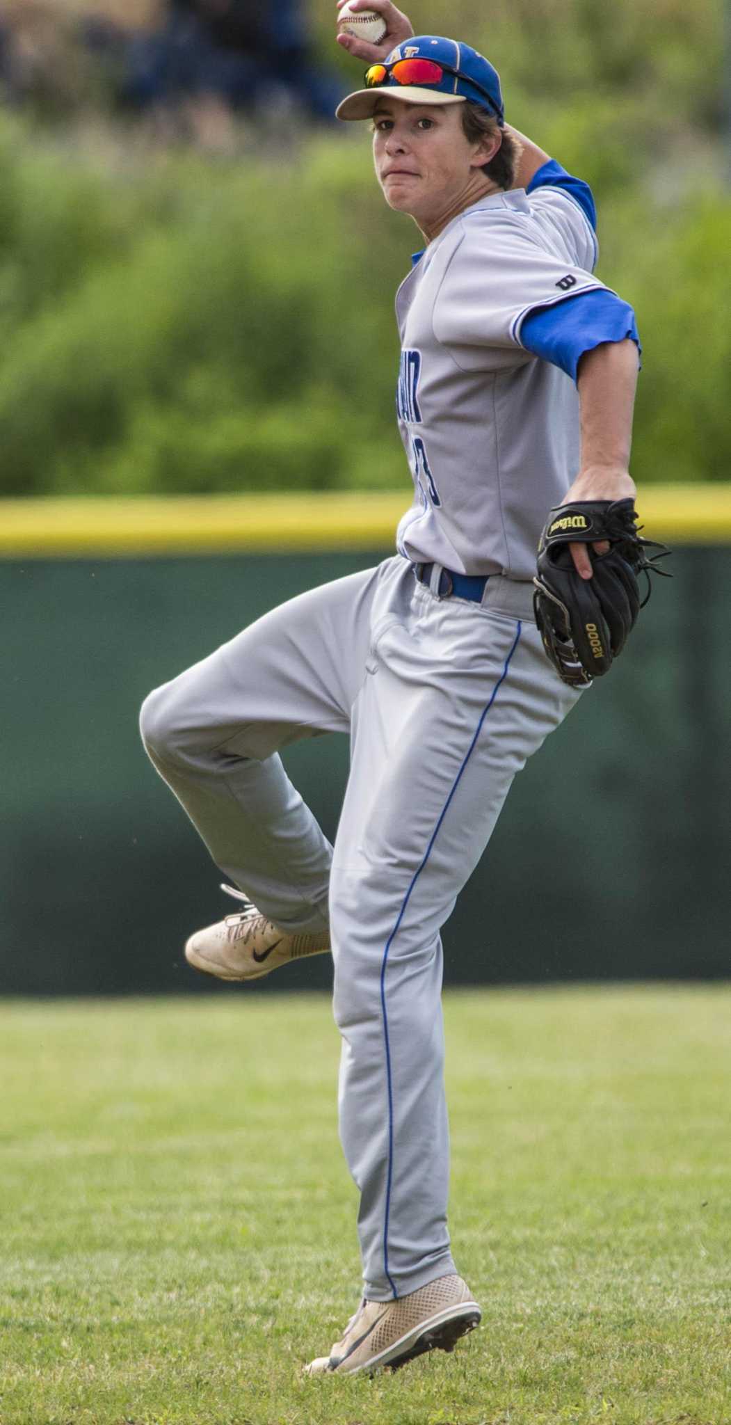 Newtown’s Oliger earns MVP award in summer baseball league