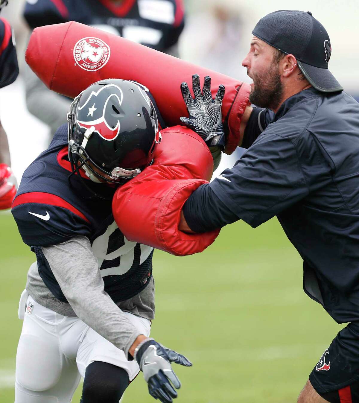 Aug. 16: Texans practice with the Patriots