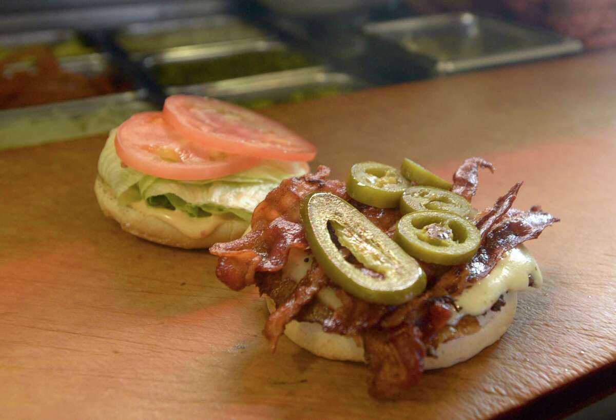 Sycamore drive-in outlasts food fads of past 69 years