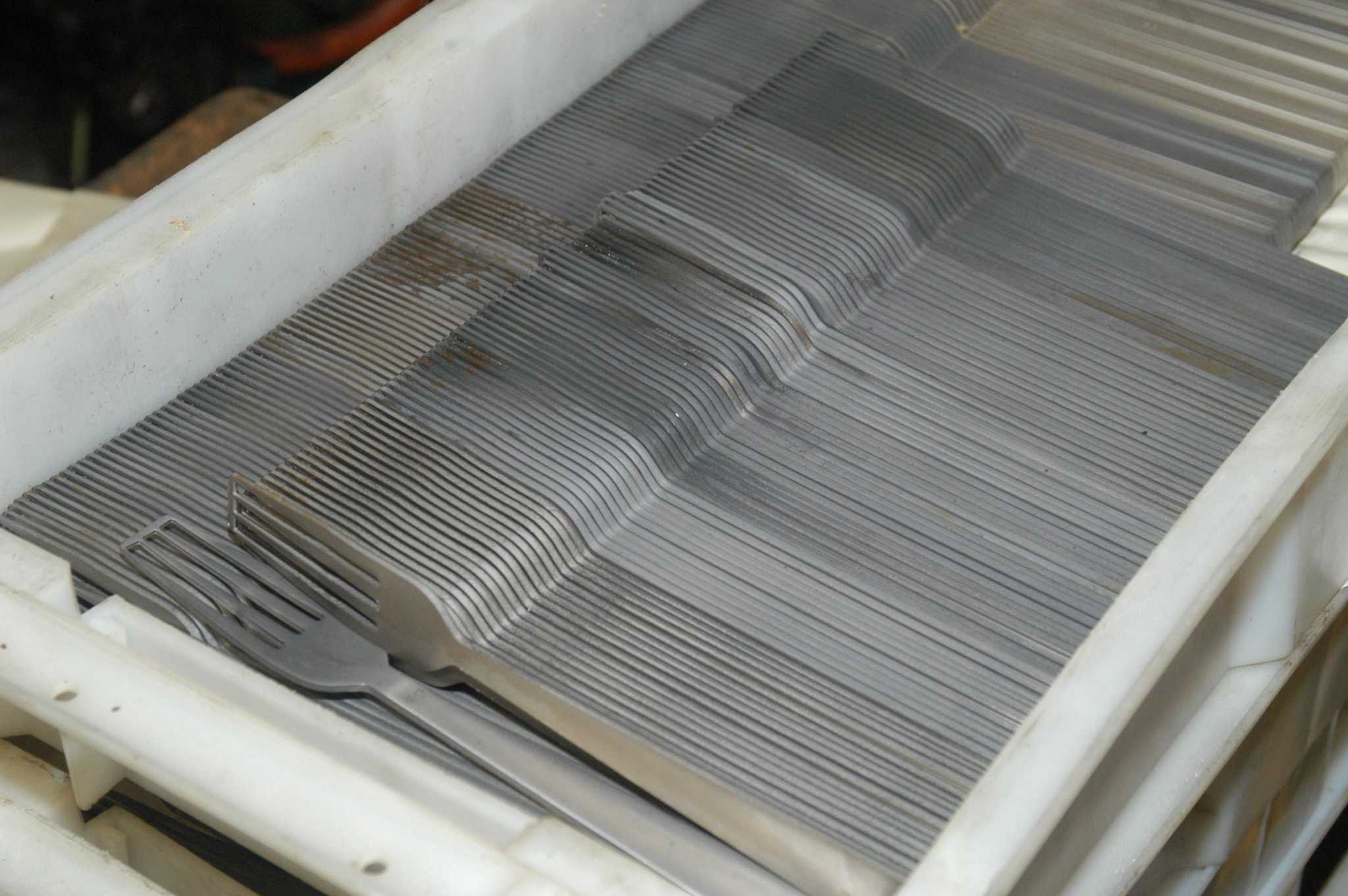 Sherrill Manufacturing facility to produce flatware again