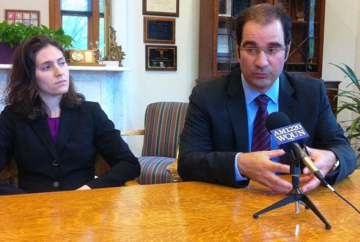 New Haven, Yale 'Rank the Banks,' with First Niagara at top of list (video)