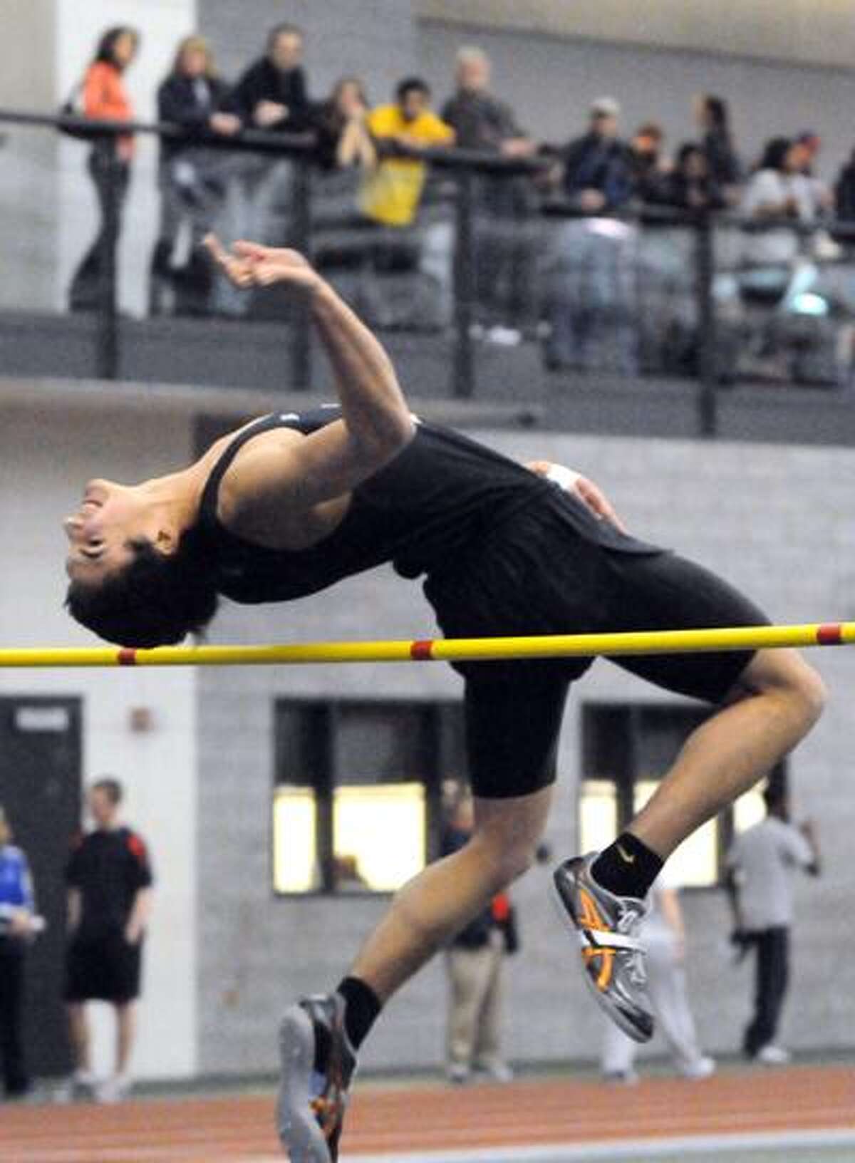 CLASS LL INDOOR TRACK AND FIELD CHAMPIONSHIPS: Cheshire's Scinto takes ...