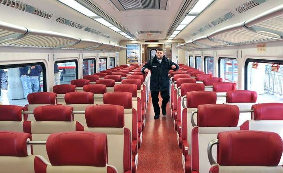 New Metro-North M8 rail cars are quiet and comfortable, say riders (video)
