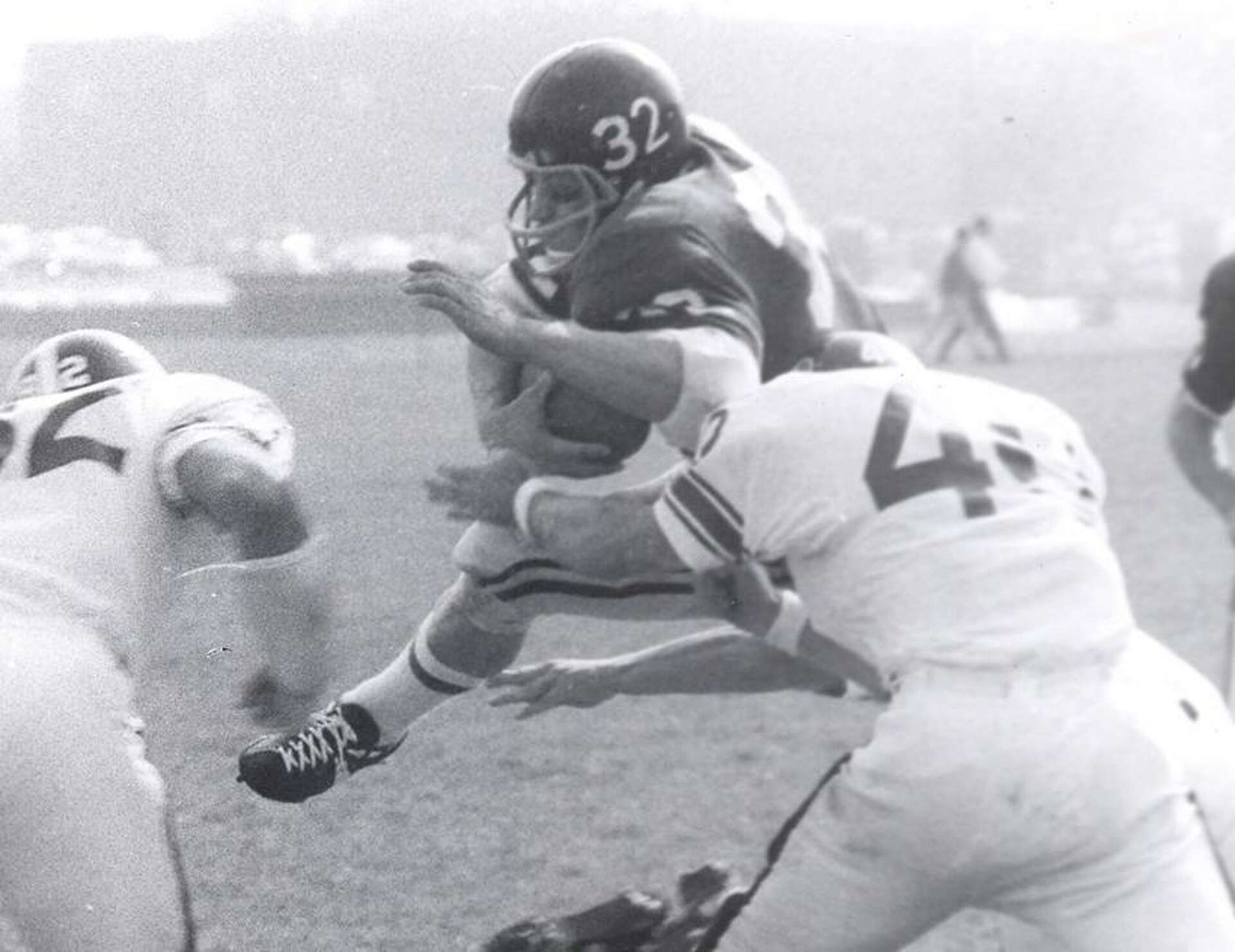 NEW HAVEN 200: Bodybuilder Mike Katz of Hamden pumped iron, opened eyes