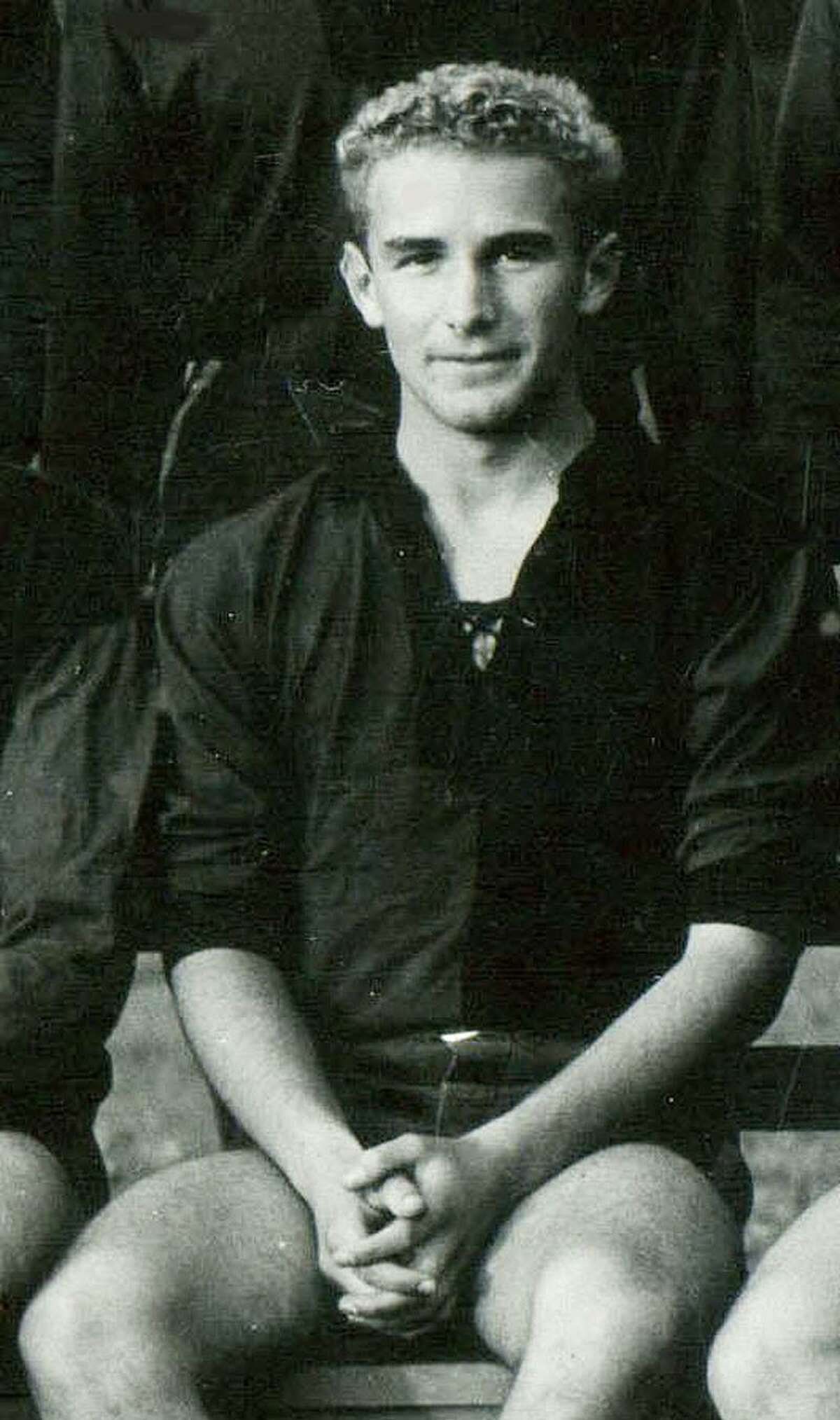 WESLEYAN FOOTPRINTS: 'Buck' Freeman '43 left indelible mark on campus