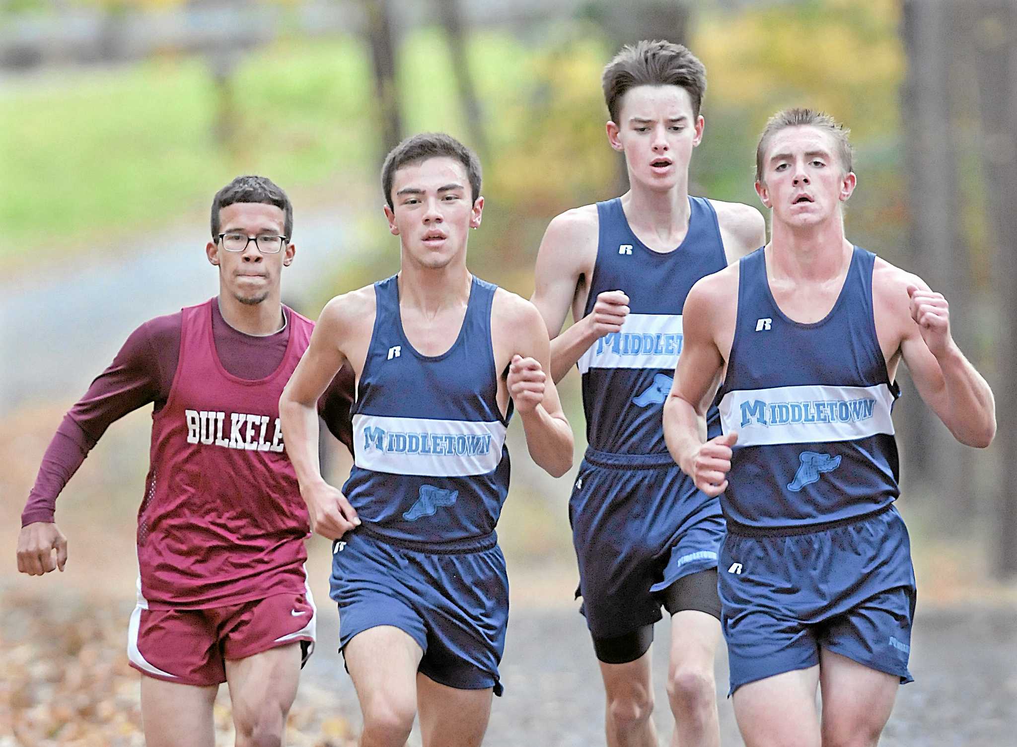 Middletown cross country teams gearing up for postseason