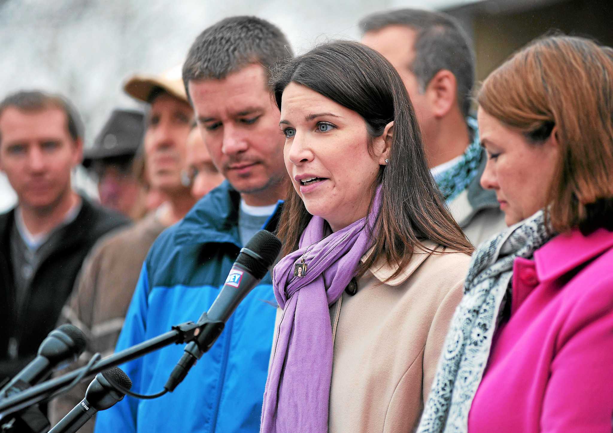 Sandy Hook families launch website to honor victims