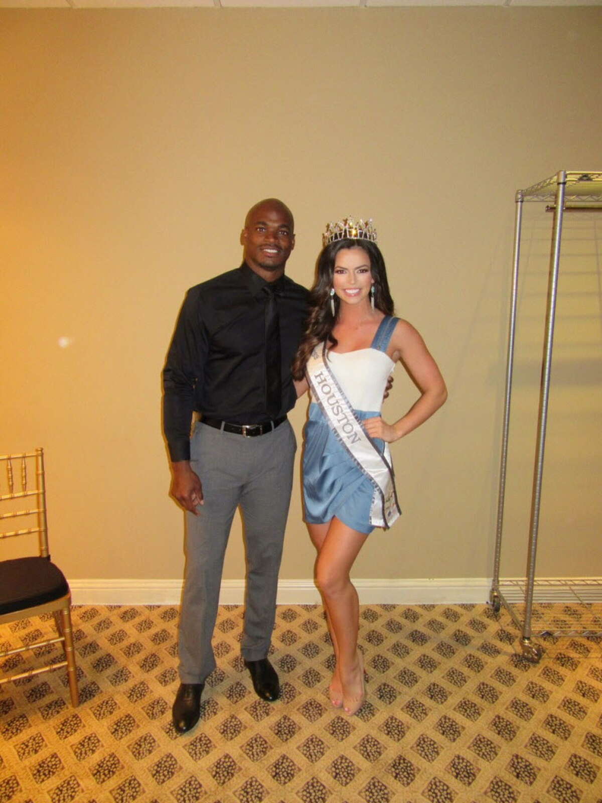 High-profile Houstonians are now using their cachet as real estate agents