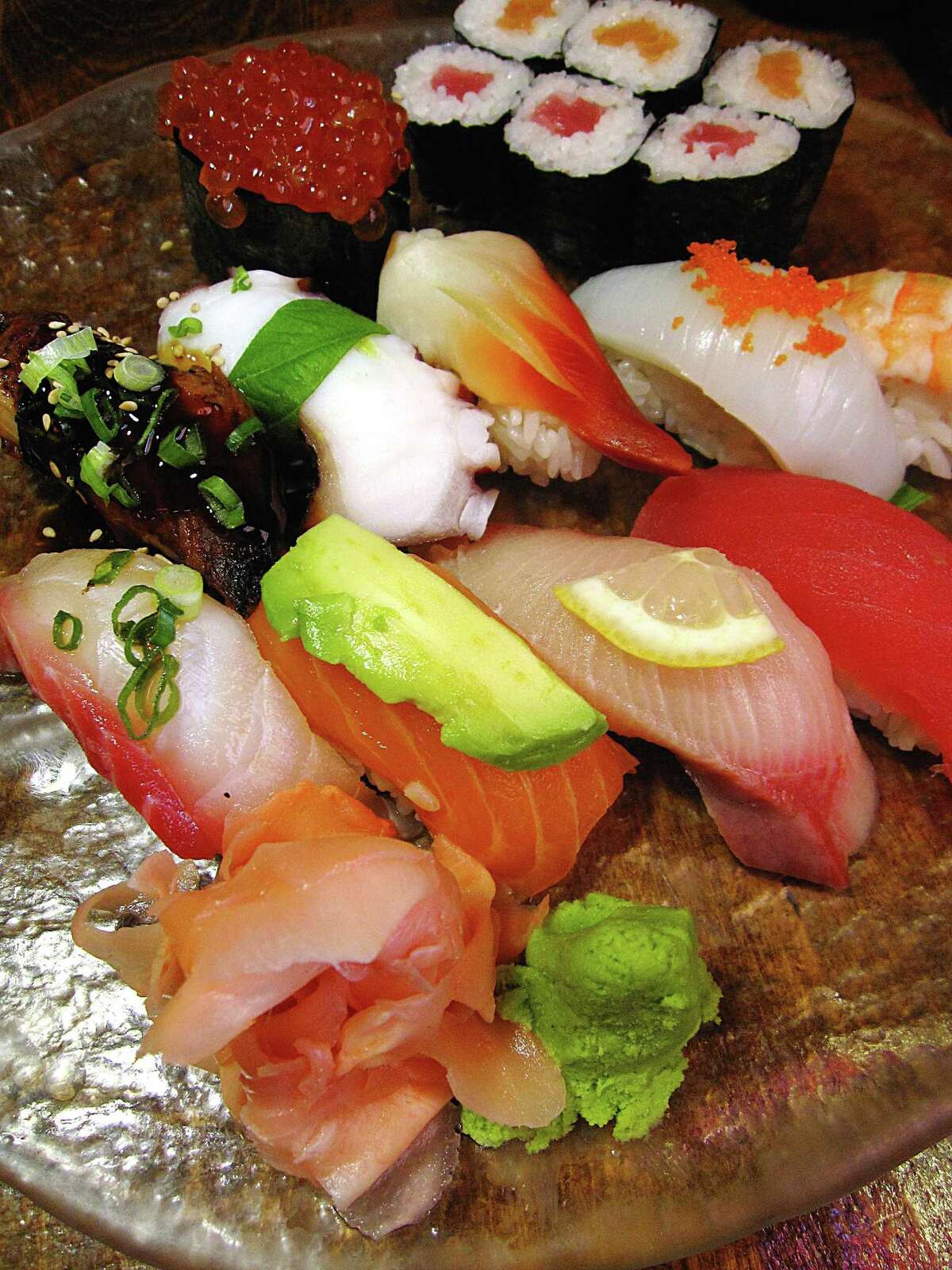 Review: A clash of raw and cooked at S.A.’s Godai Sushi