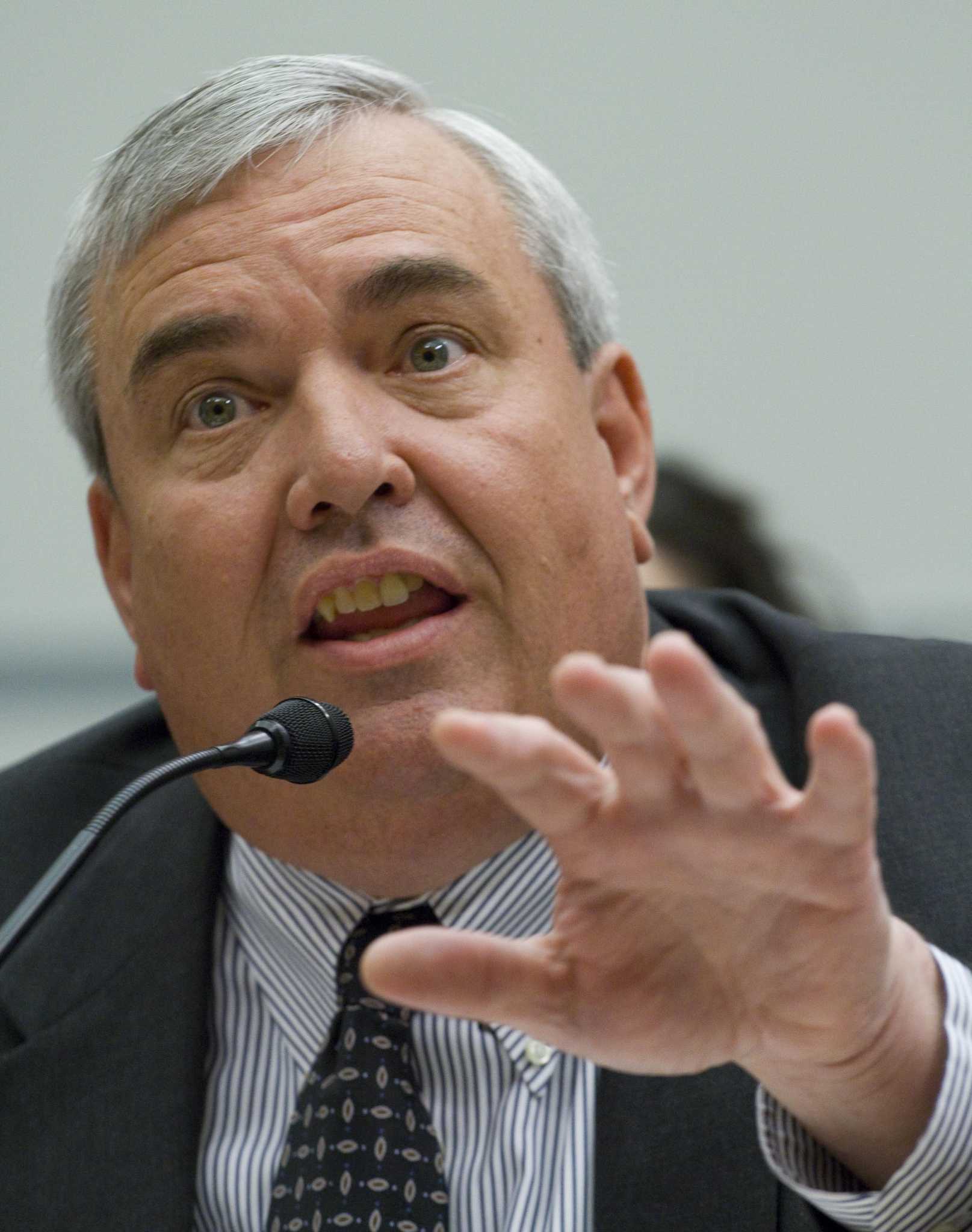 Postmaster General to retire in December