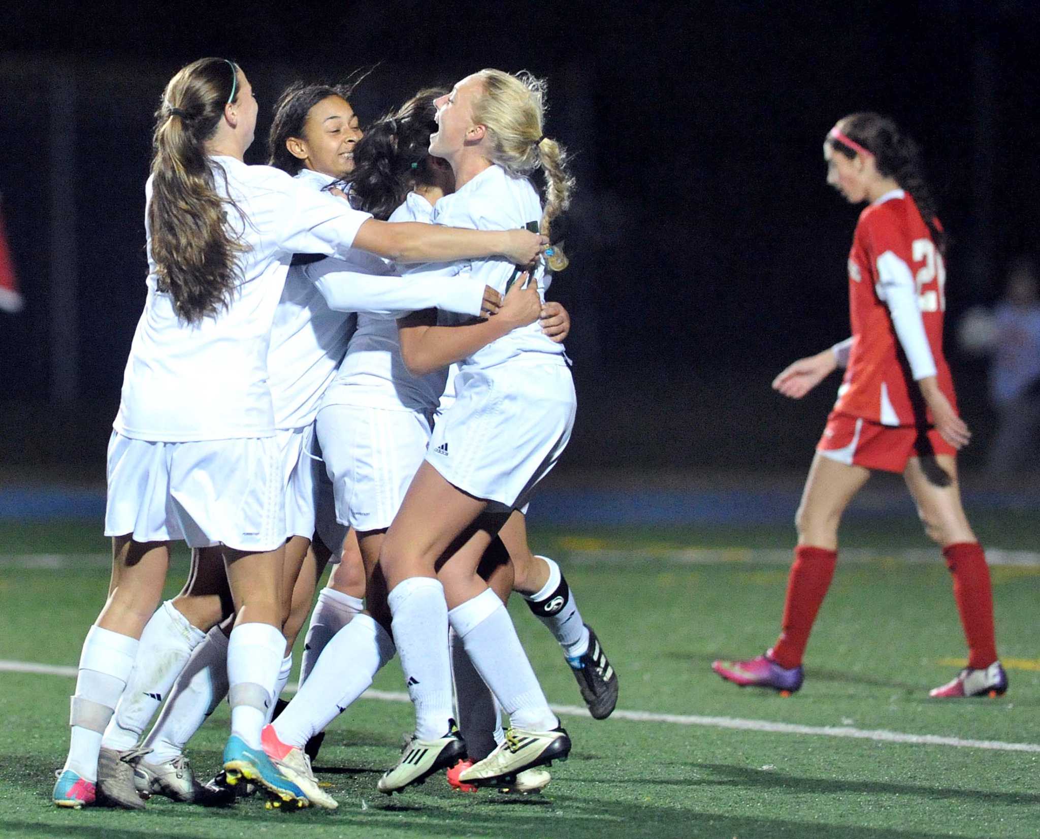scc girls soccer championship 103013