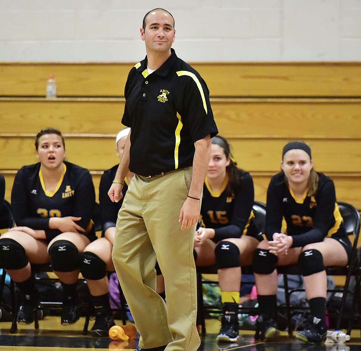 PHOTOS: Amity vs. Hand Volleyball