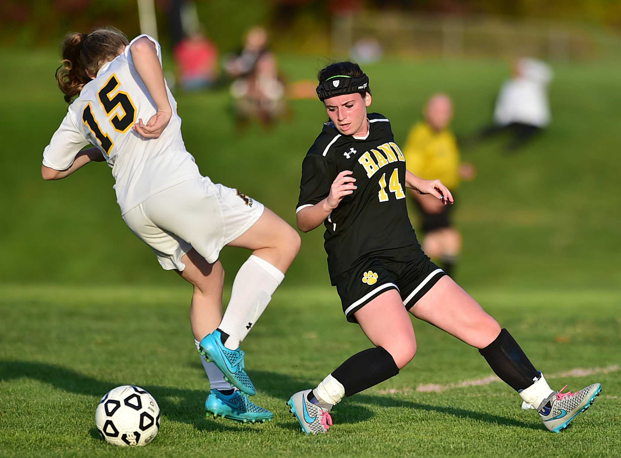 PHOTOS: Soccer: Hand vs. Amity