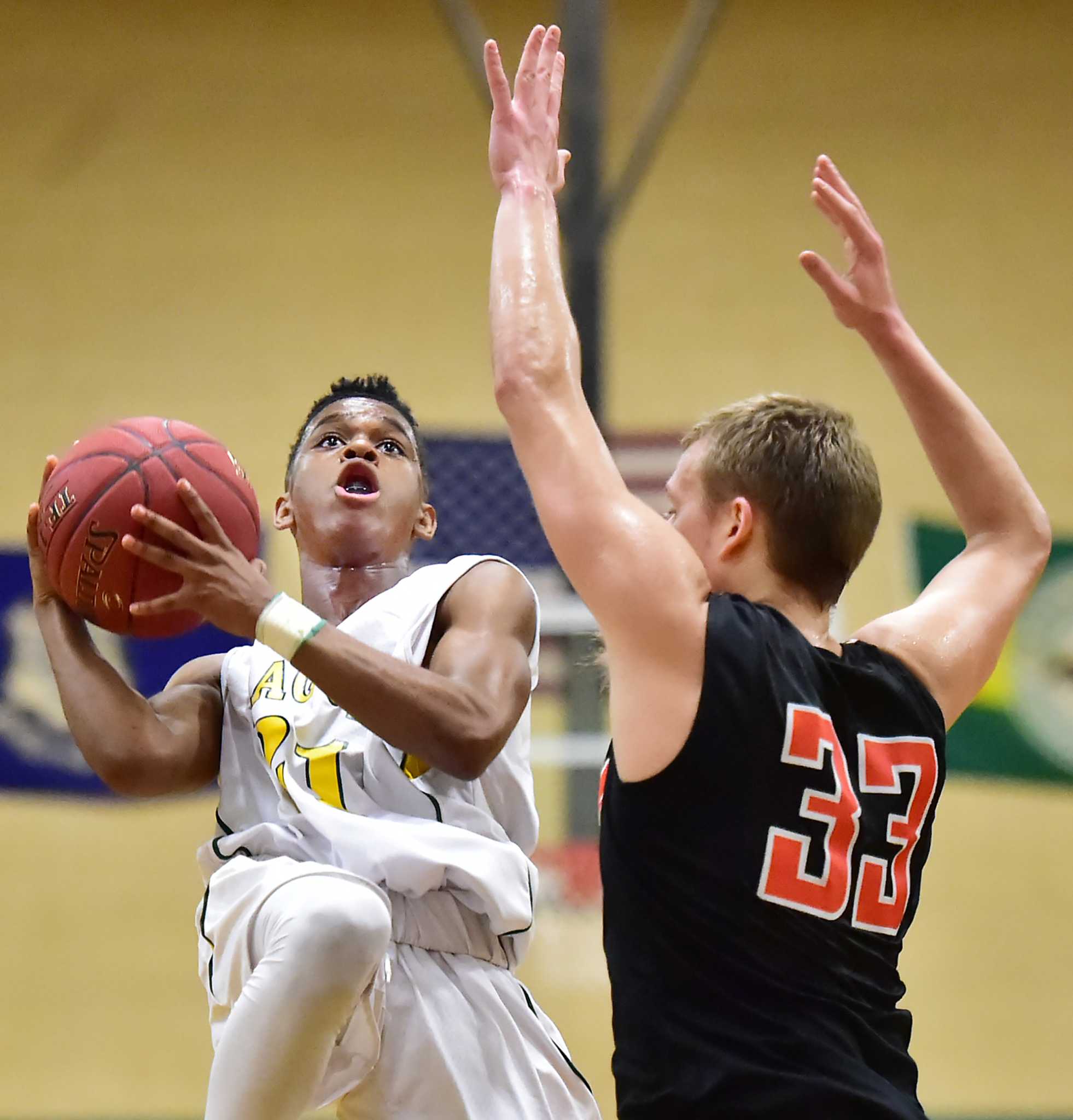 PHOTOS: Boys Basketball: Hamden vs. Shelton