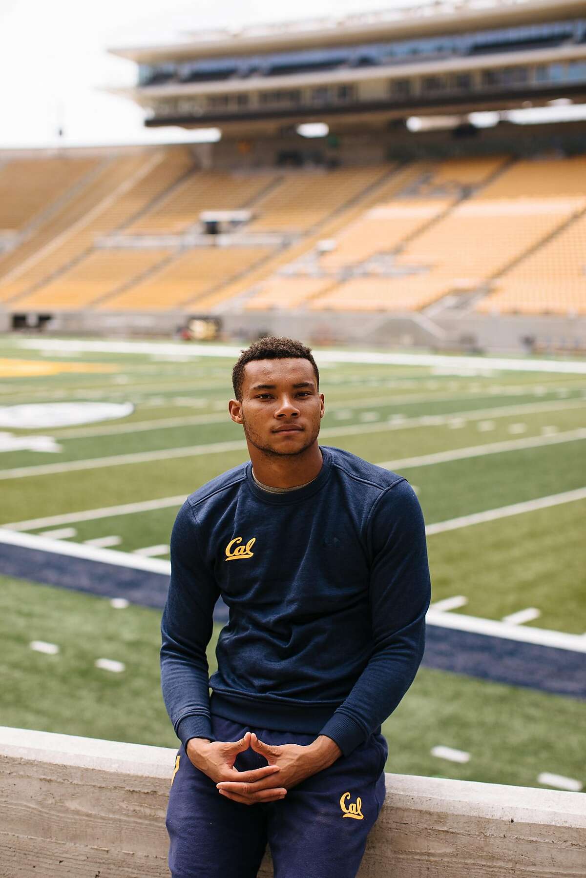 Cal receiver Demetris Robertson seeks greatness