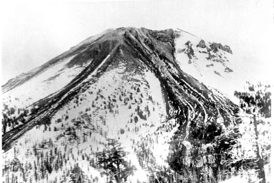 A return to Mount St. Helens: rediscovered before-and-after photos ...