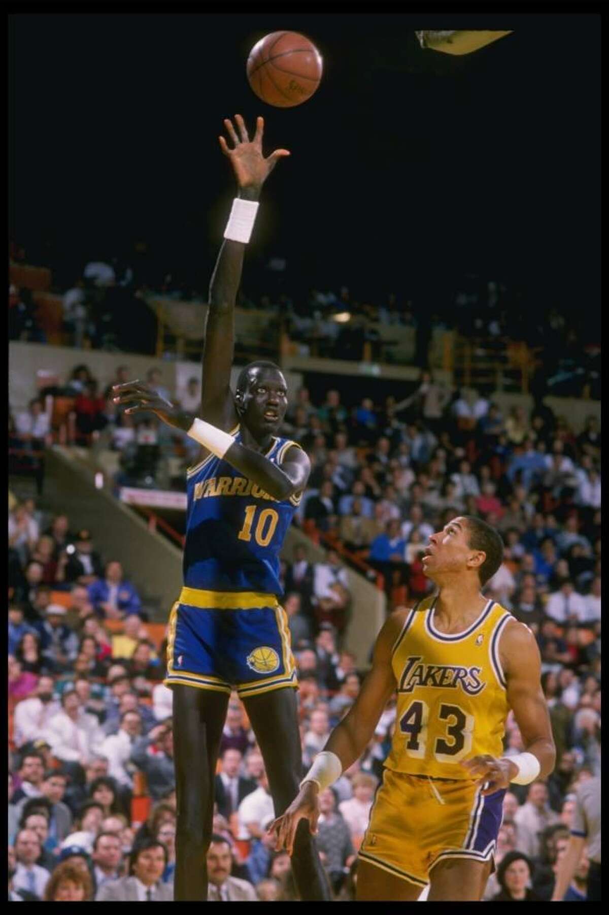 Former UB star Manute Bol dies at 47