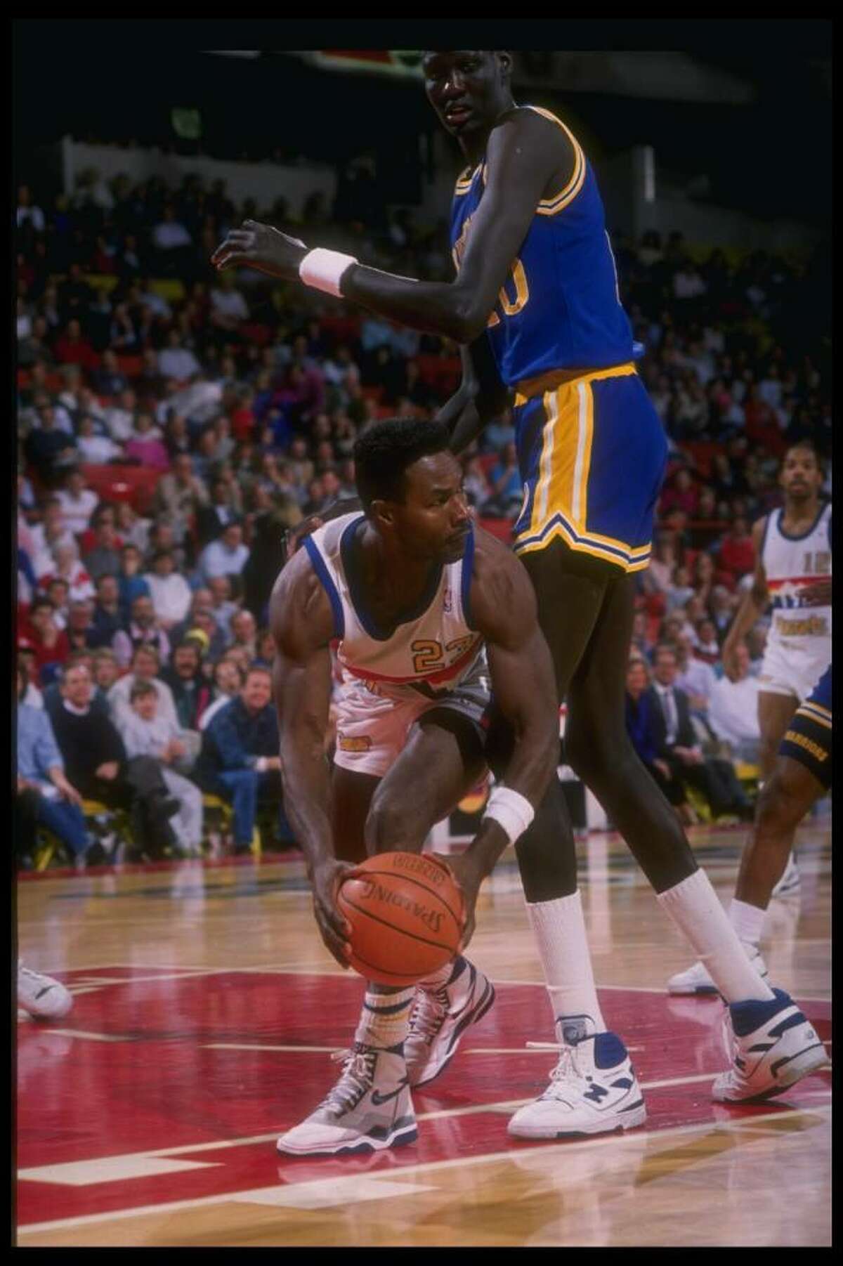 Former UB, NBA star and humanitarian Manute Bol dies at 47