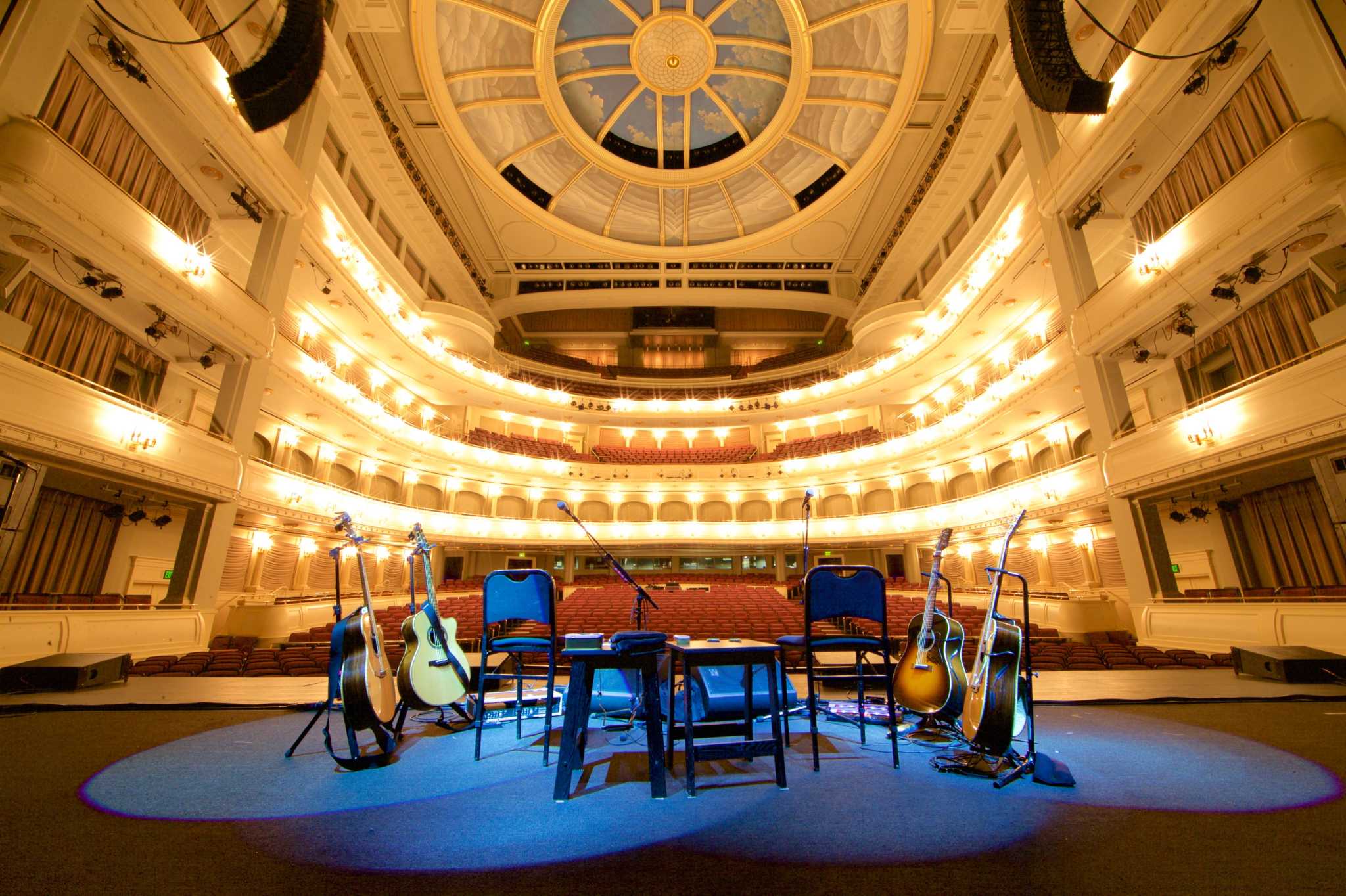 Singer-songwriter Lyle Lovett shares his passion for photography on ...