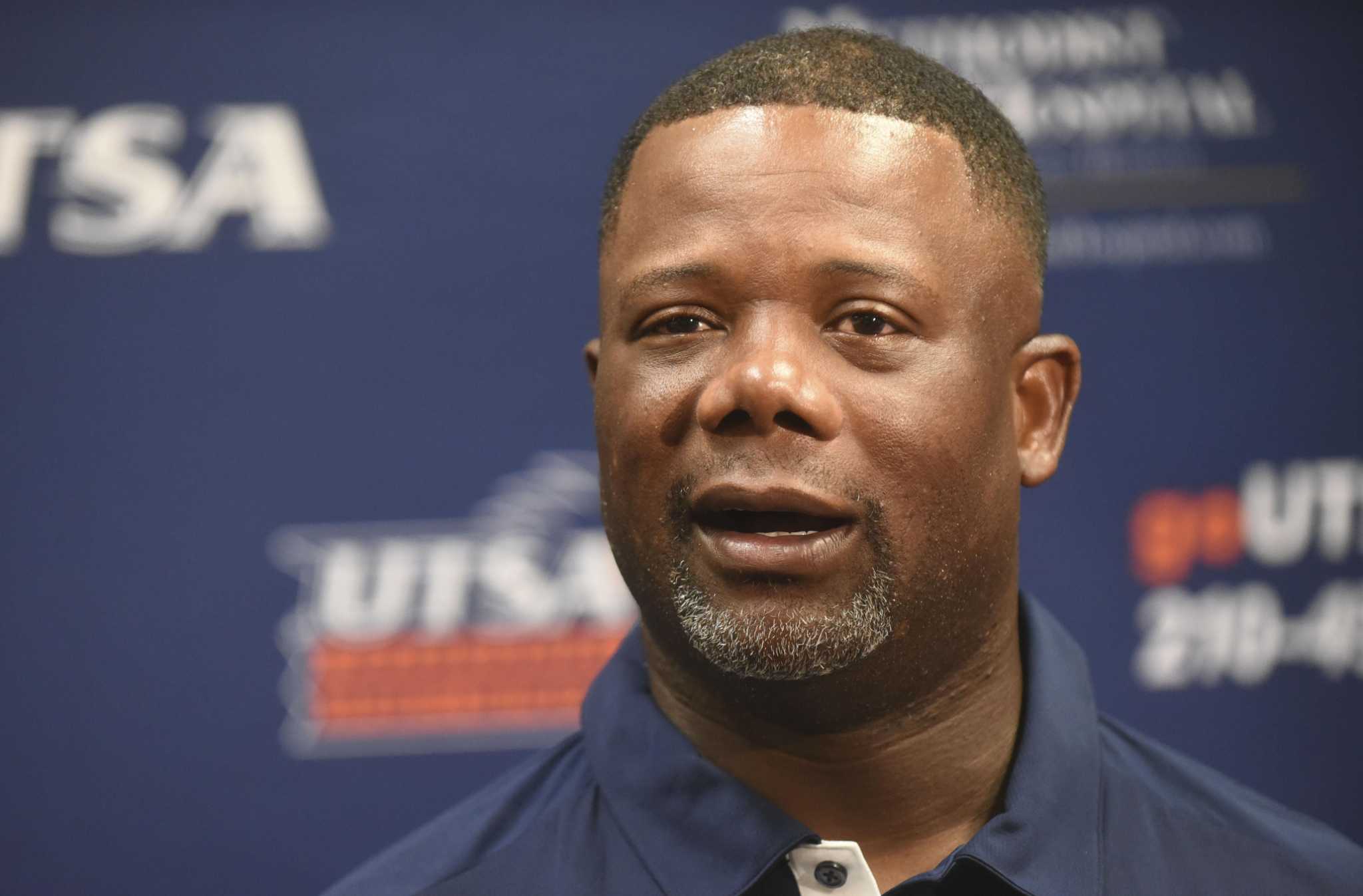 UT regents approve Frank Wilson contract