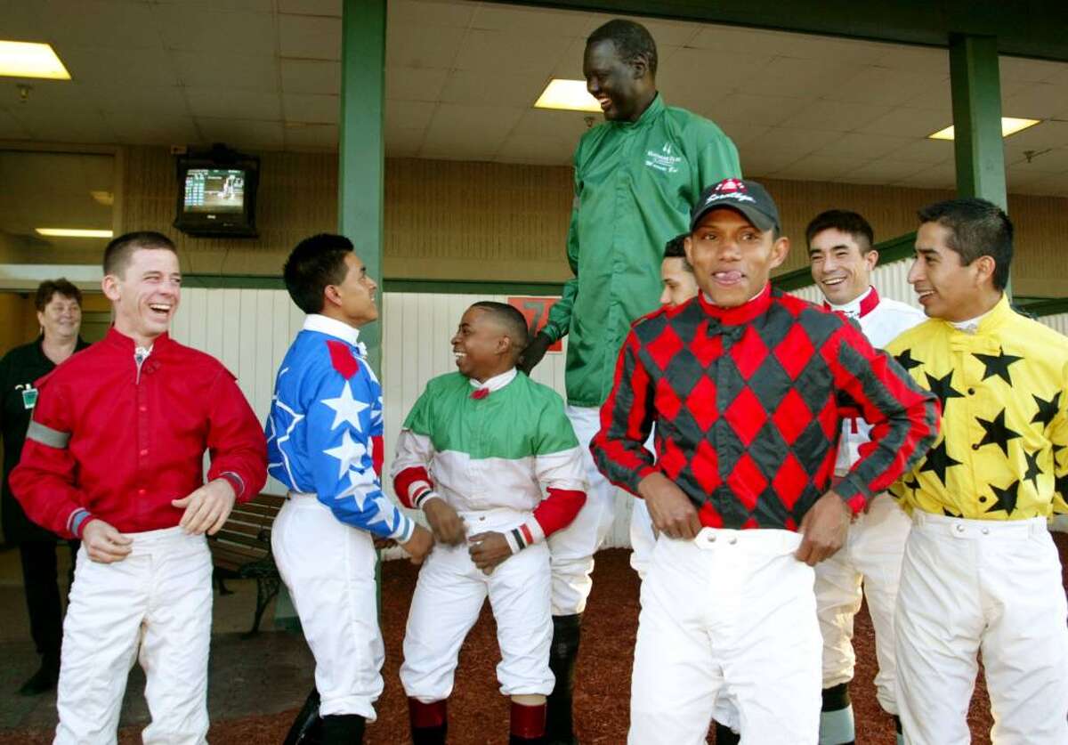 Former UB, NBA star and humanitarian Manute Bol dies at 47