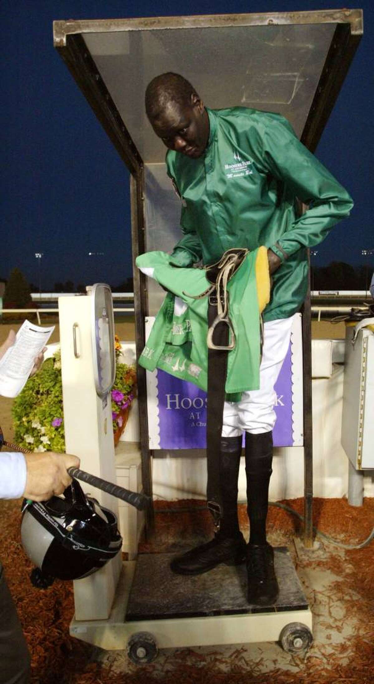 Former UB, NBA star and humanitarian Manute Bol dies at 47