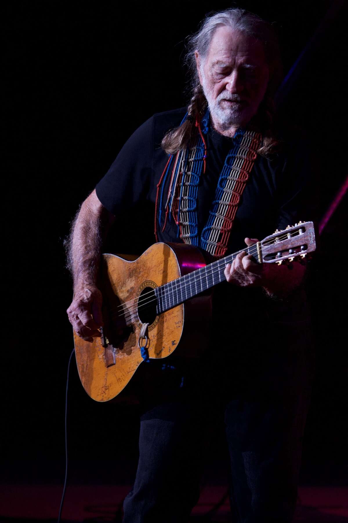 Singer-songwriter Lyle Lovett shares his passion for photography on ...