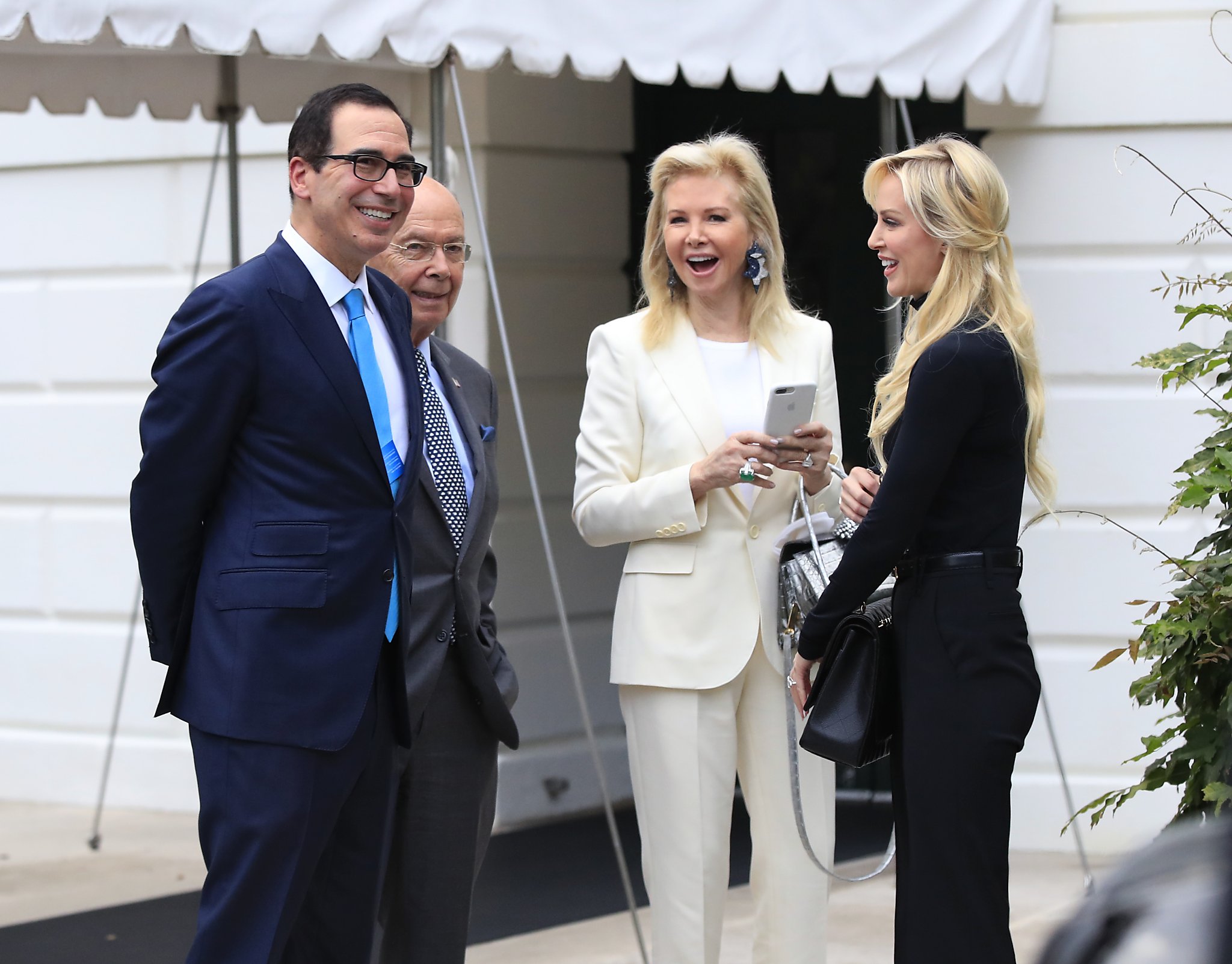 Louise Linton’s fashion Instagram post reveals her entitlement