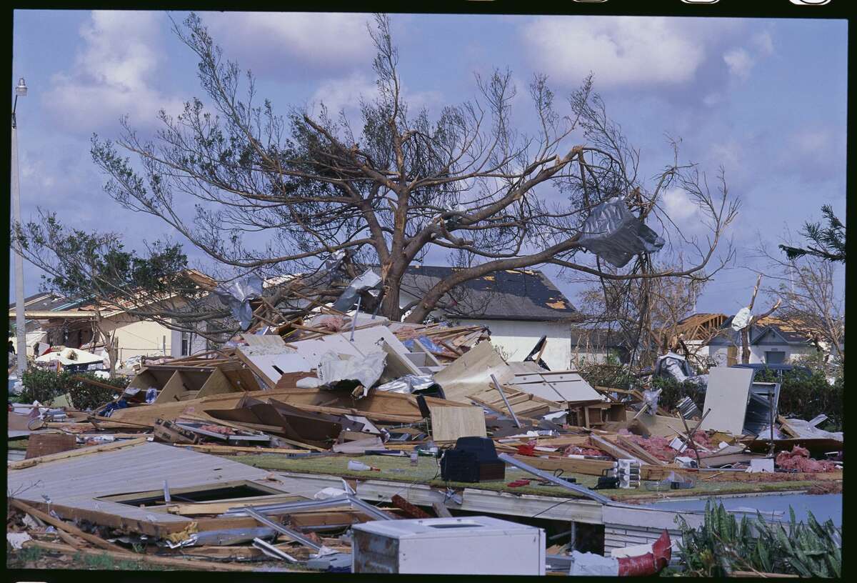 25 years ago Category 5 Hurricane Andrew slammed into Florida