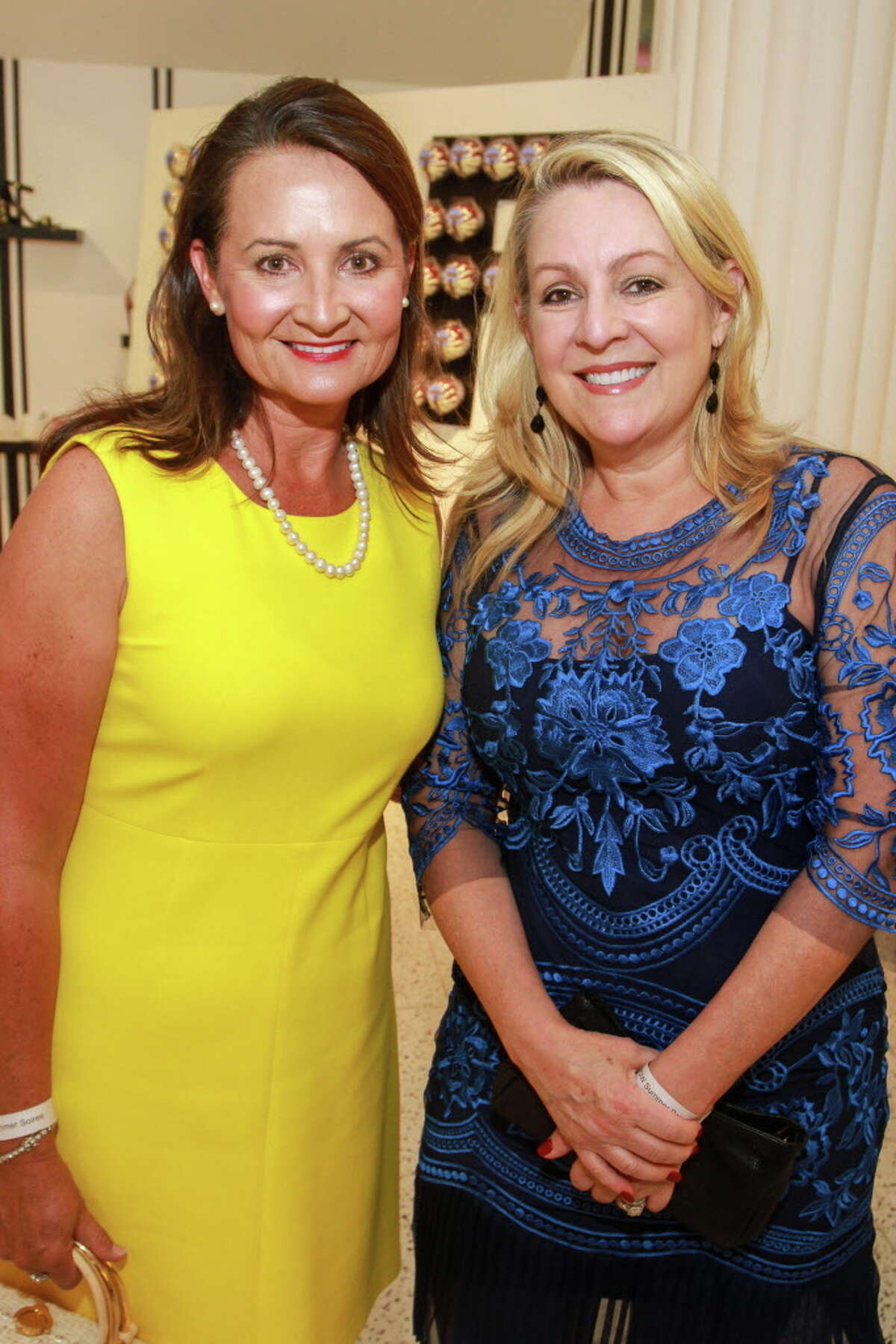 Women of Wardrobe members kiss summer goodbye the trendy, charitable way