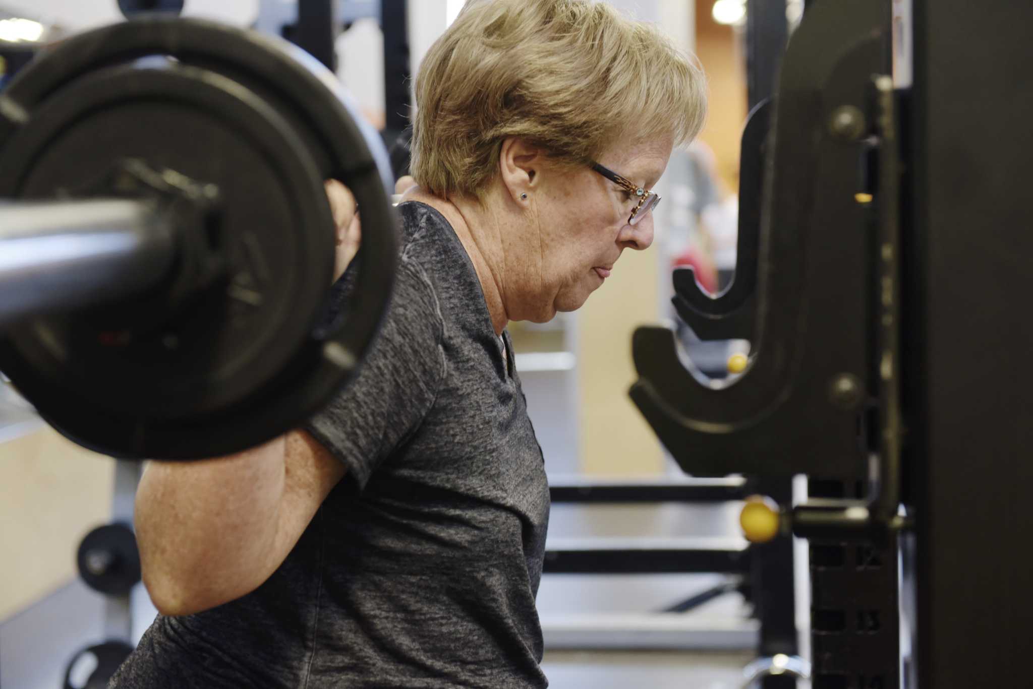 Albany woman, 70, (unofficially) breaks powerlifting record