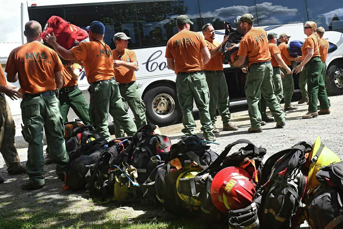 Fire crew back from Montana