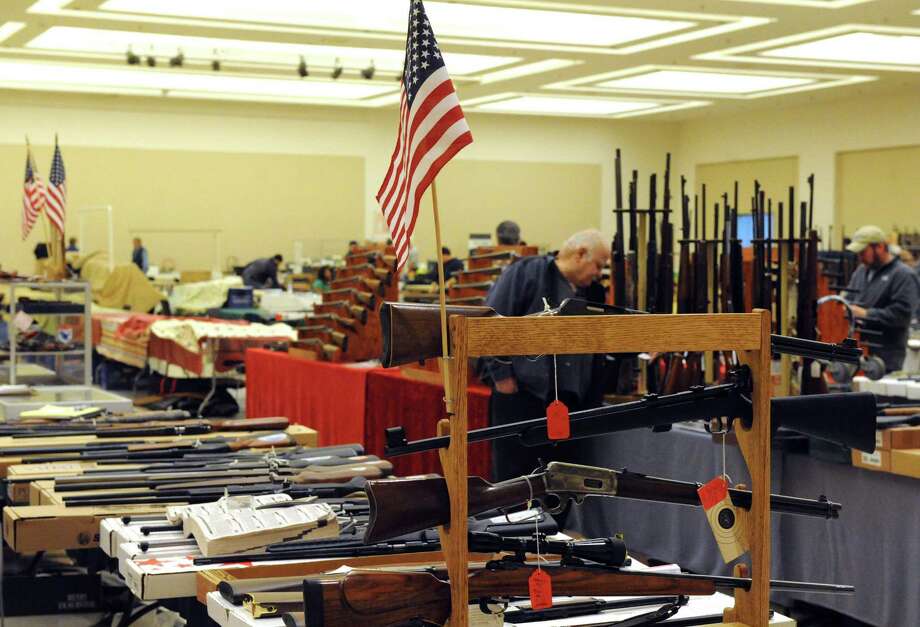Saratoga gun show takes its final shot - Times Union