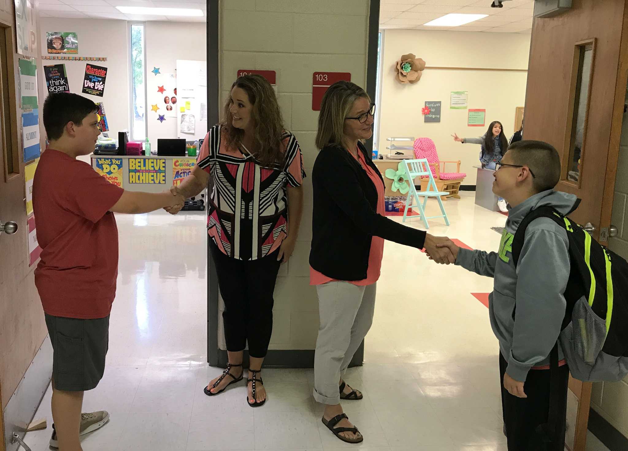 Splendora teachers capturing kids' hearts