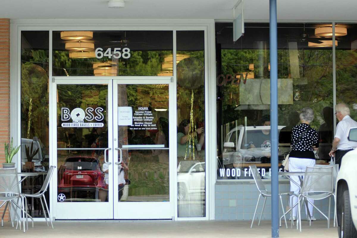 First Look: Boss Bagel brings wood-fired rounds to Alamo Heights