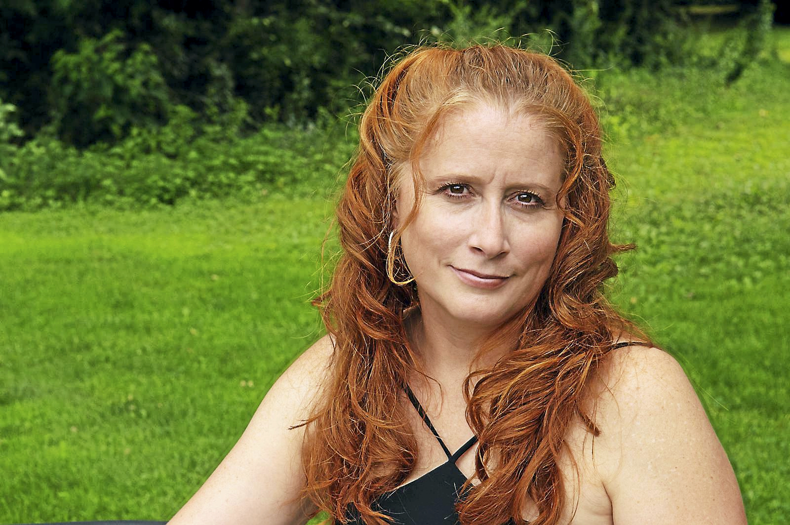 Waterbury: Poli Club presents Sally Terrell& Friends June 23