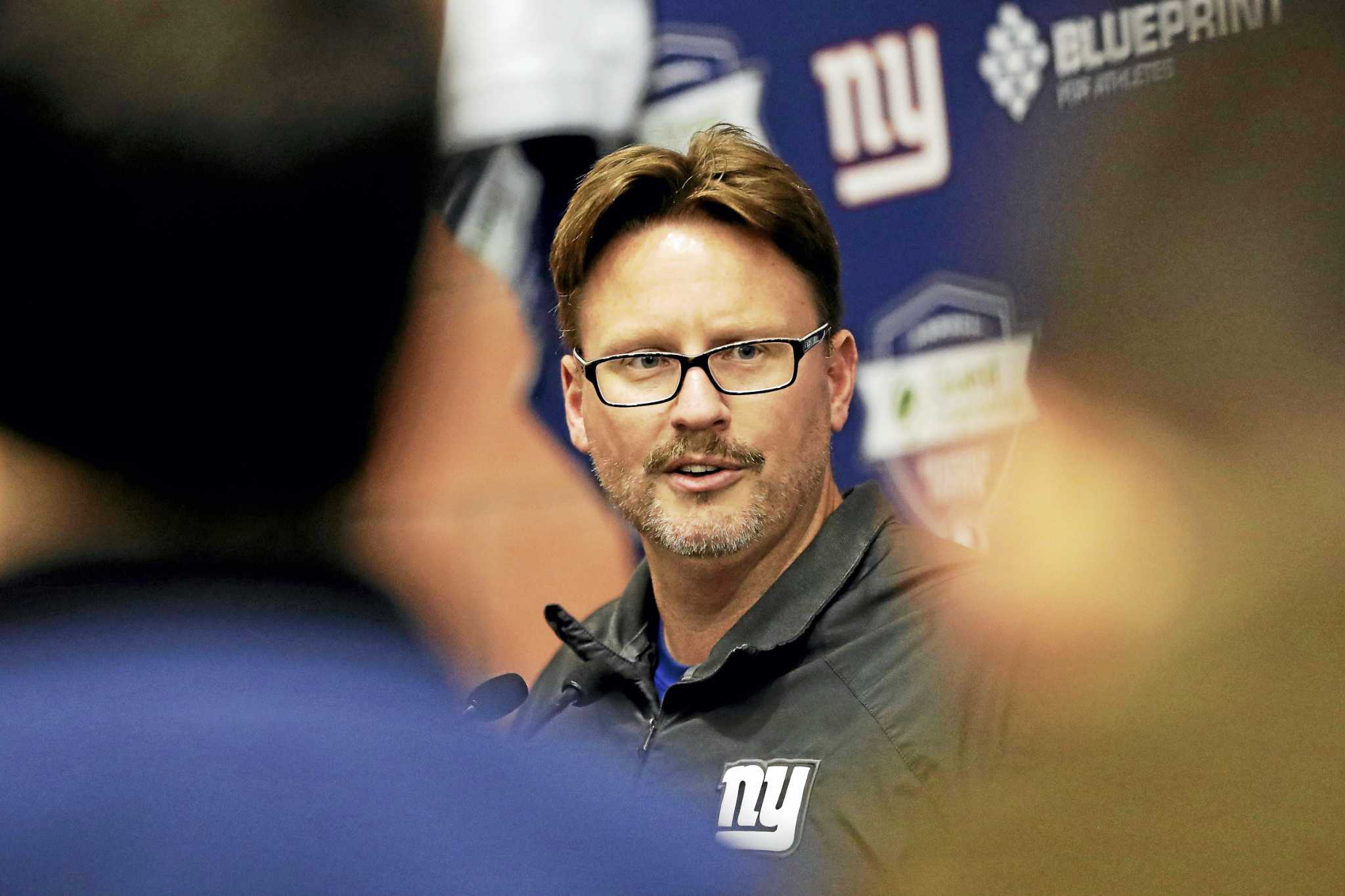 Giants Ben McAdoo quiet on absences as OTAs wrap up