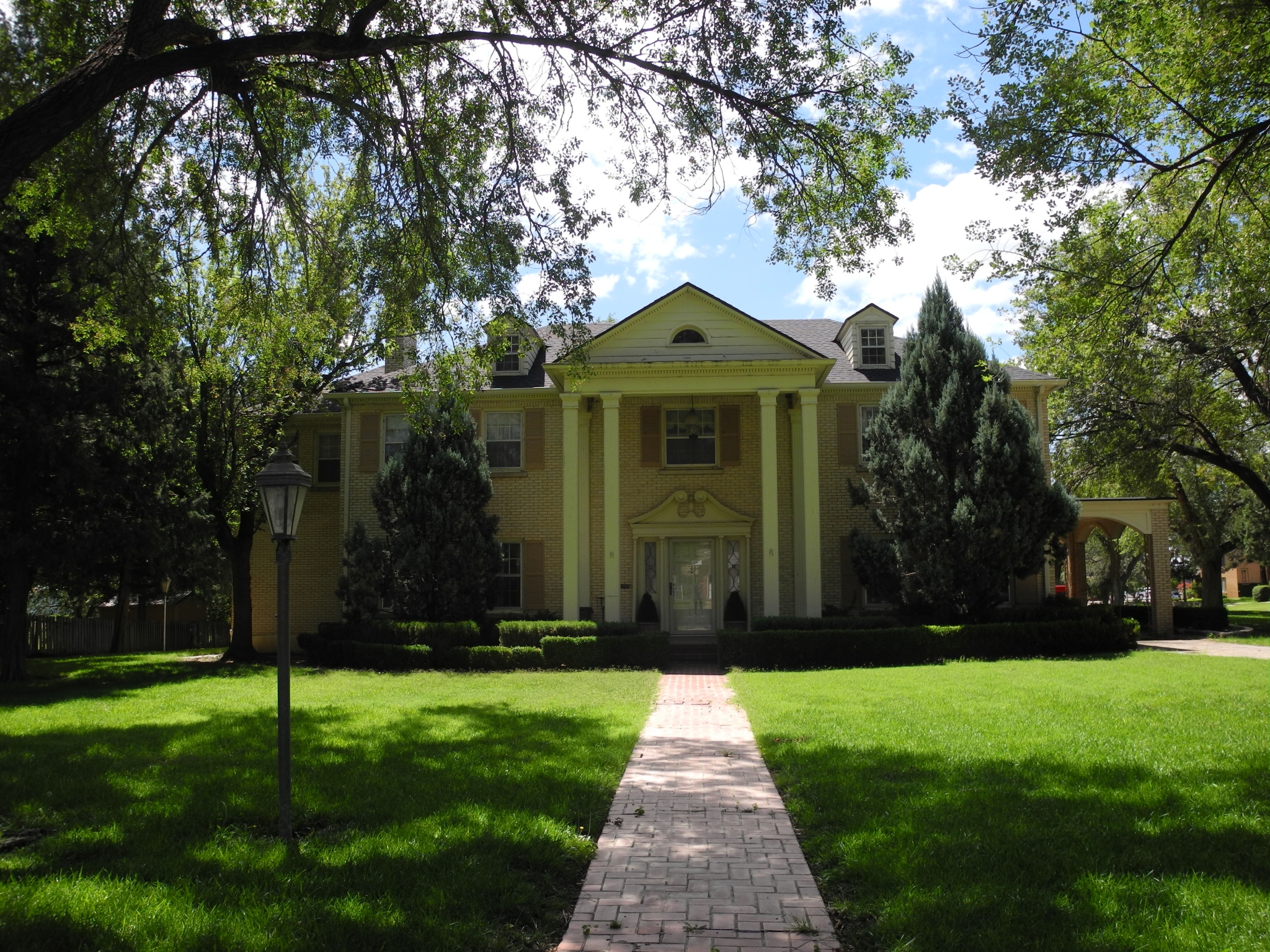 Majestic President's Home to become bed-and-breakfast