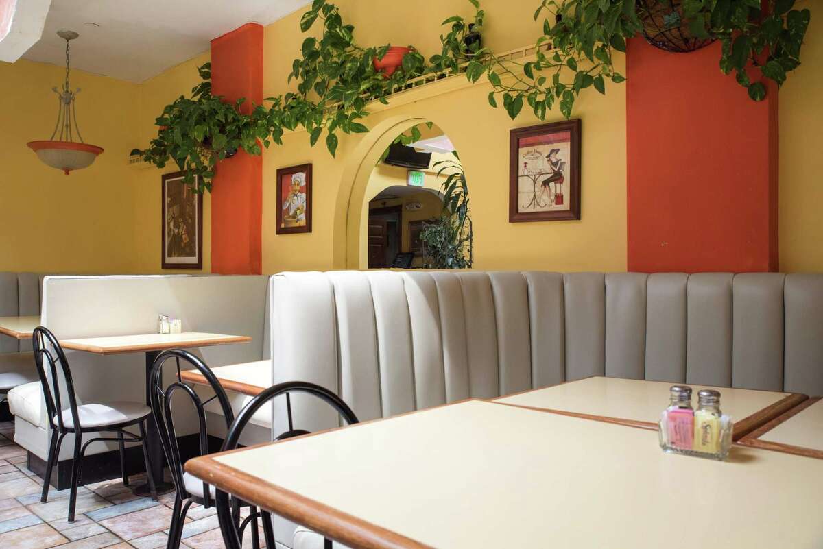 Putnam Restaurant in Greenwich thrives on the Gold Coast