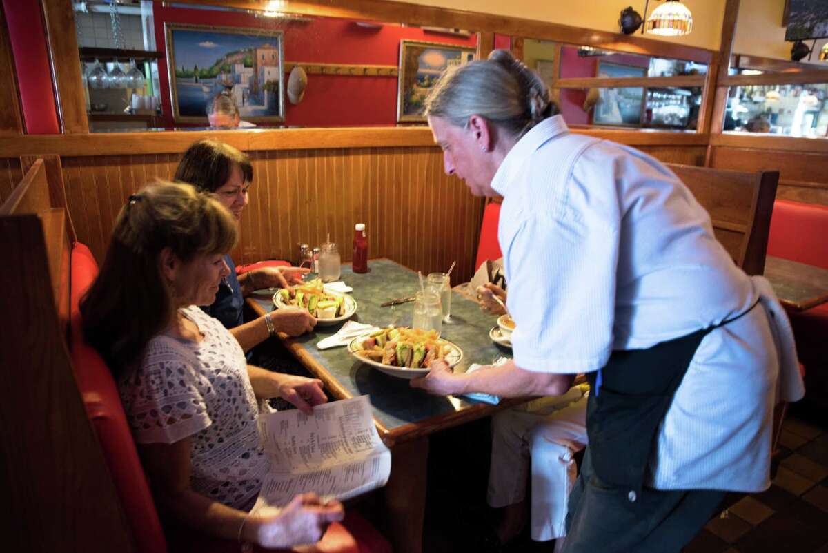 Putnam Restaurant in Greenwich thrives on the Gold Coast