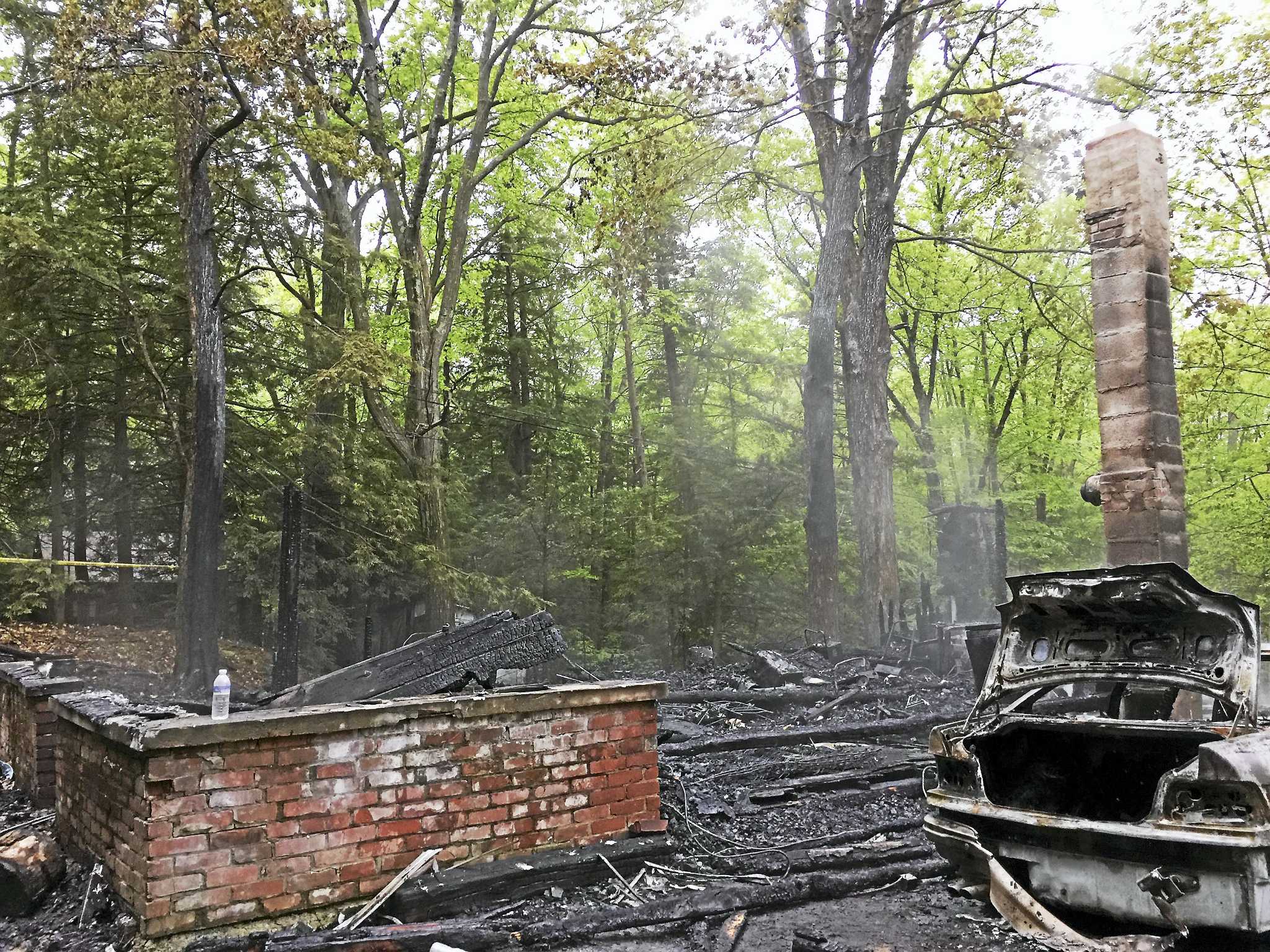 Man hurt in Winsted fire that destroys cottage near Highland Lake