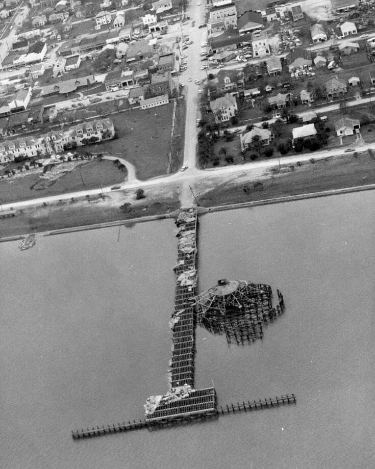Mighty Hurricane Carla battered the Texas Gulf Coast in 1961 - Houston ...