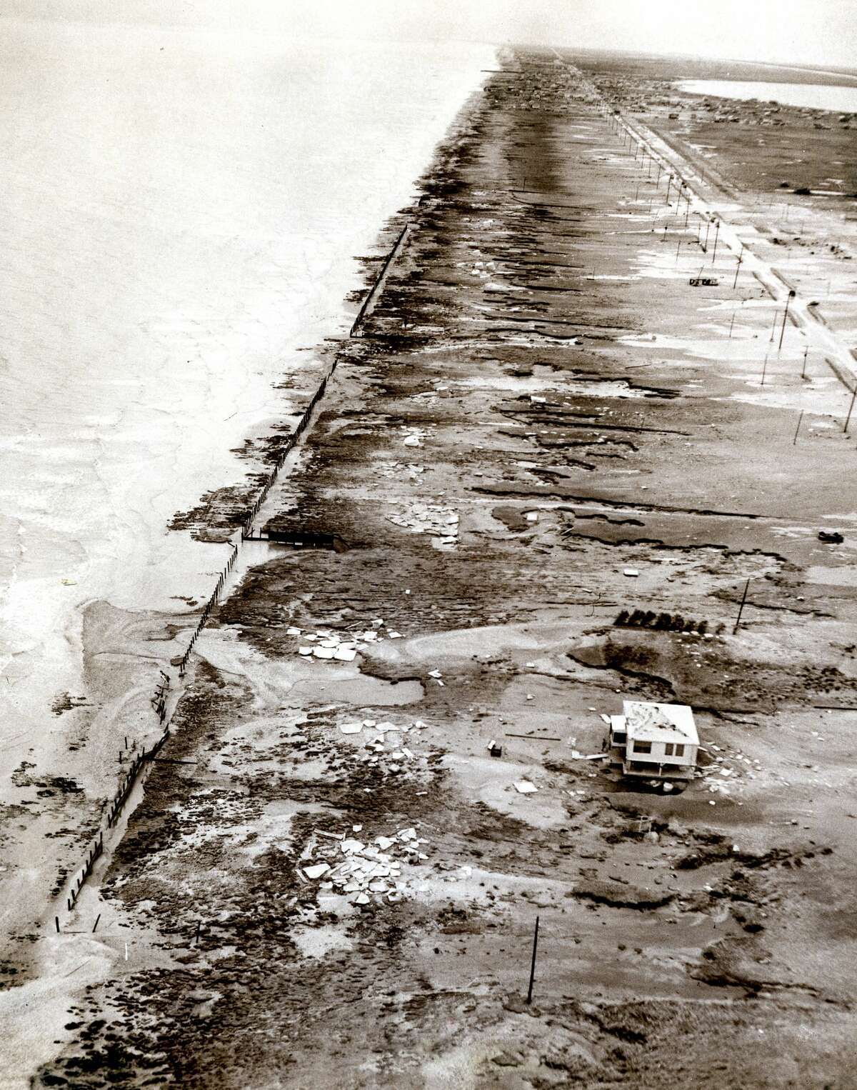 Today in Houston history, Sept. 10, 1961: Hurricane Carla set to make ...