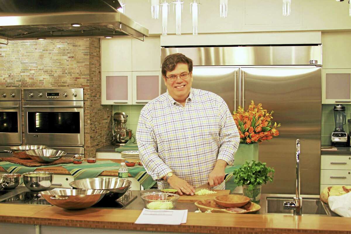 Peeling the banana — author David Leite reveals himself