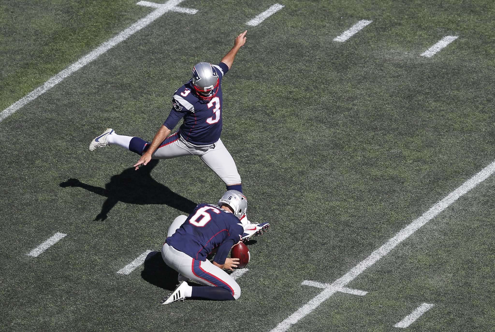 Patriot kicker Stephen Gostkowski’s PAT record streak still going at 425