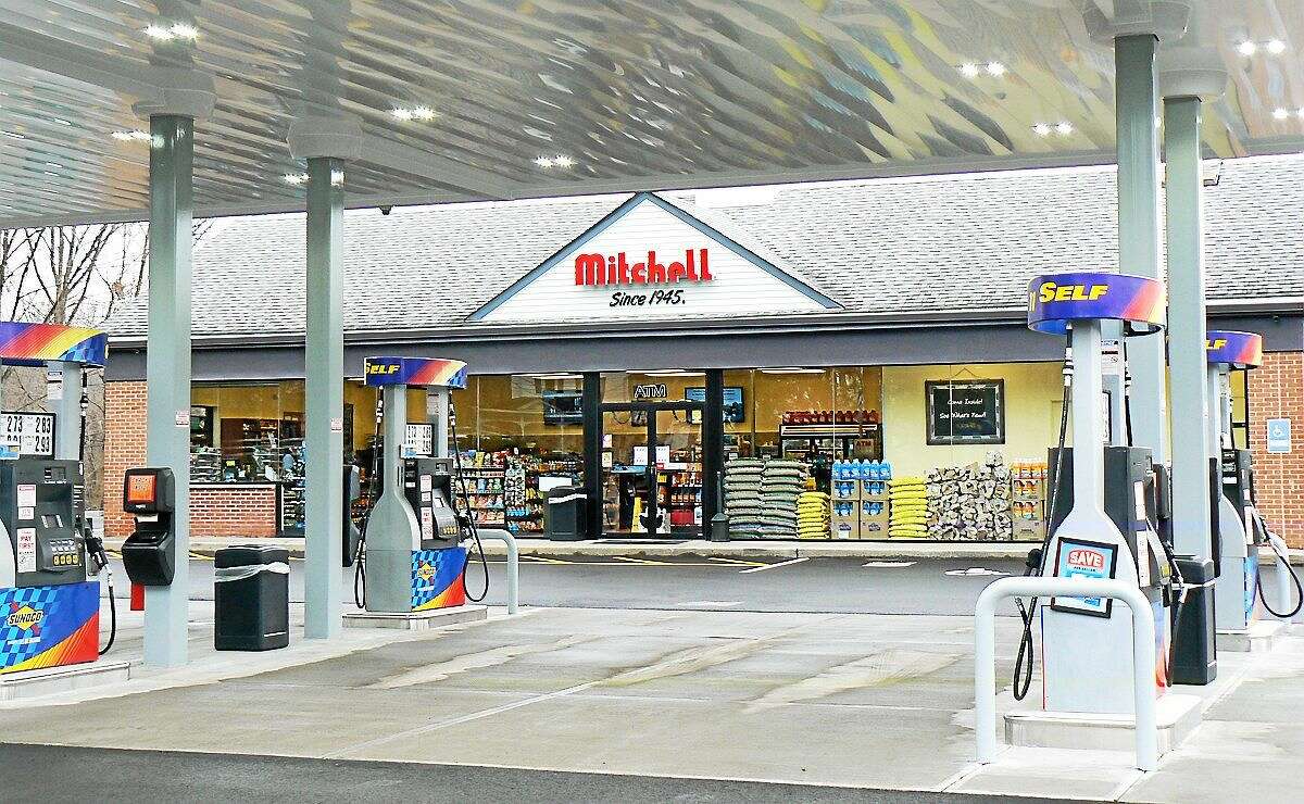 Convenience store gets facelift, adds chef